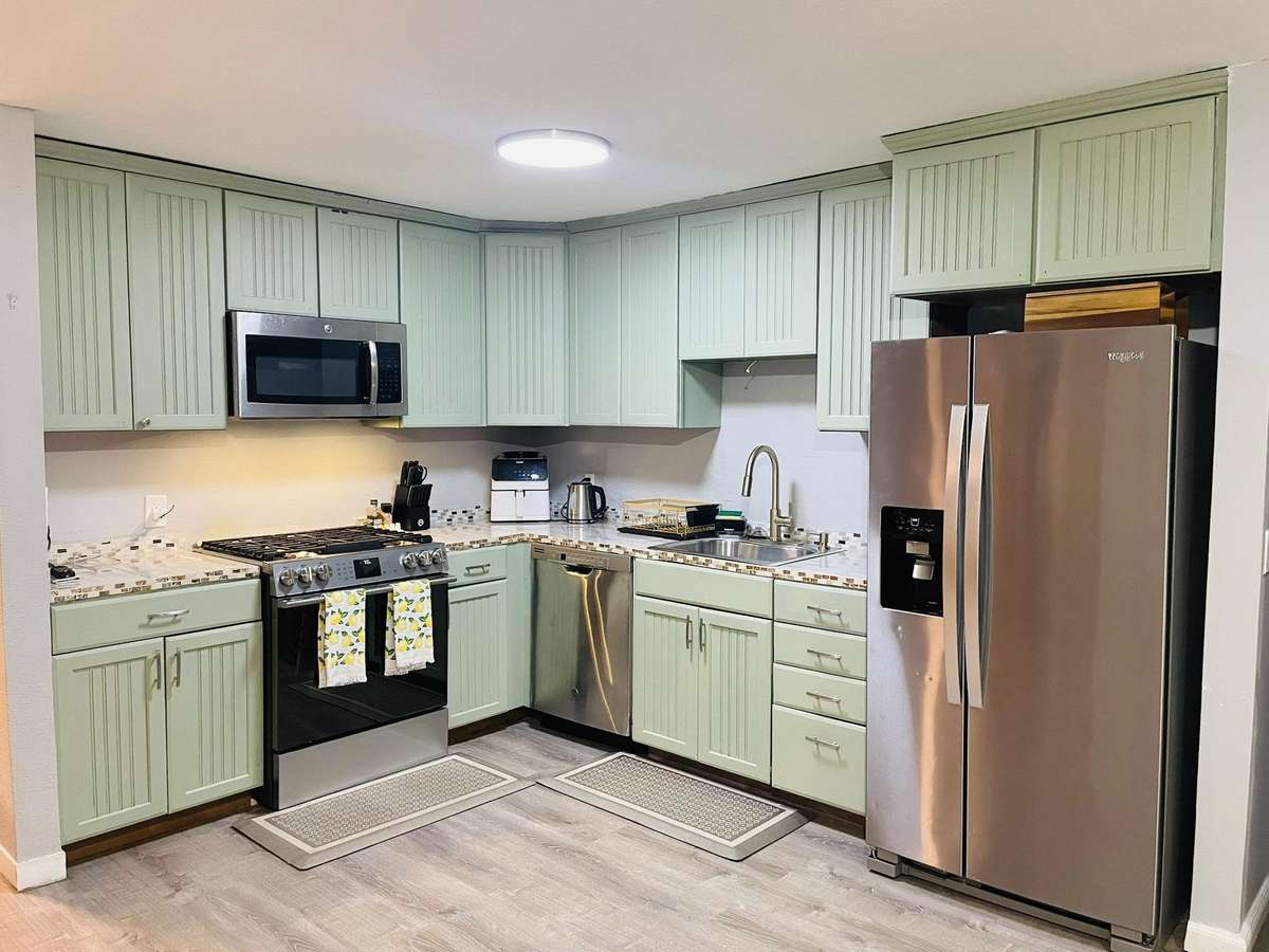 Room For Rent 400 Honolulu