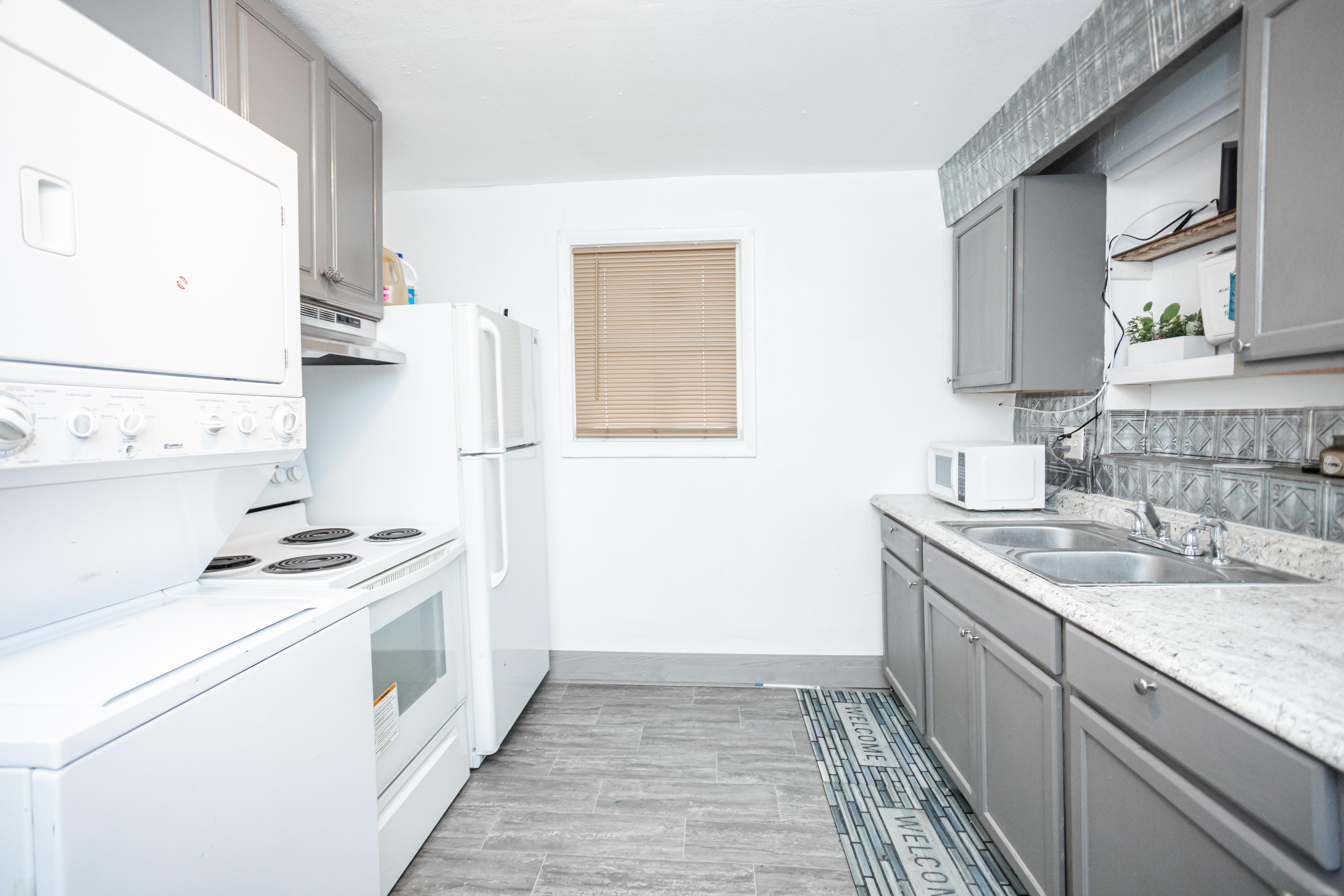 [TOP RATED HOST]🏡 Private Rooms for Rent – Cozy Duplex Living! 🏡 Near ...