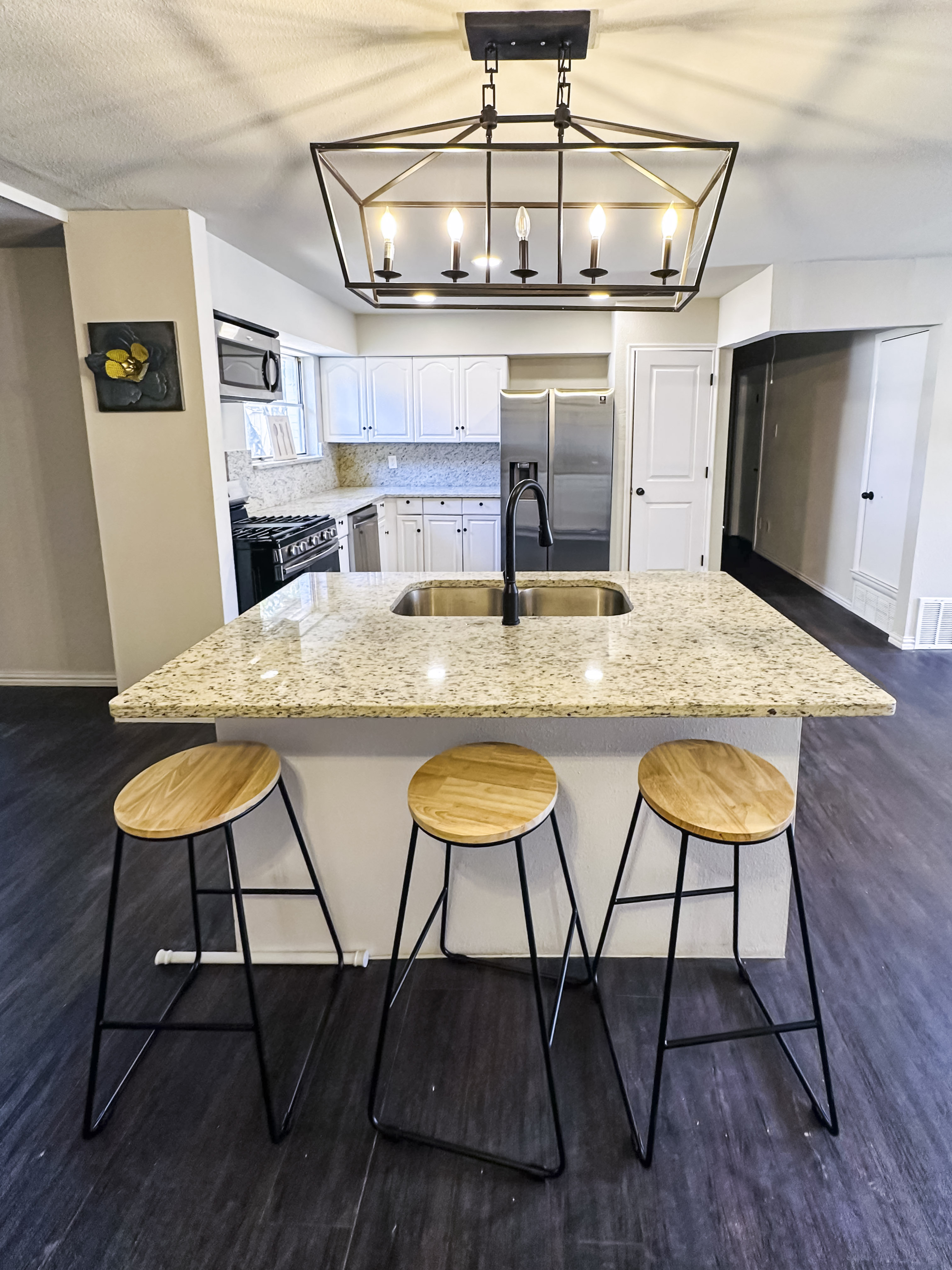 Dallas House next to Dallas VA Medical Center. High-quality, modern ...