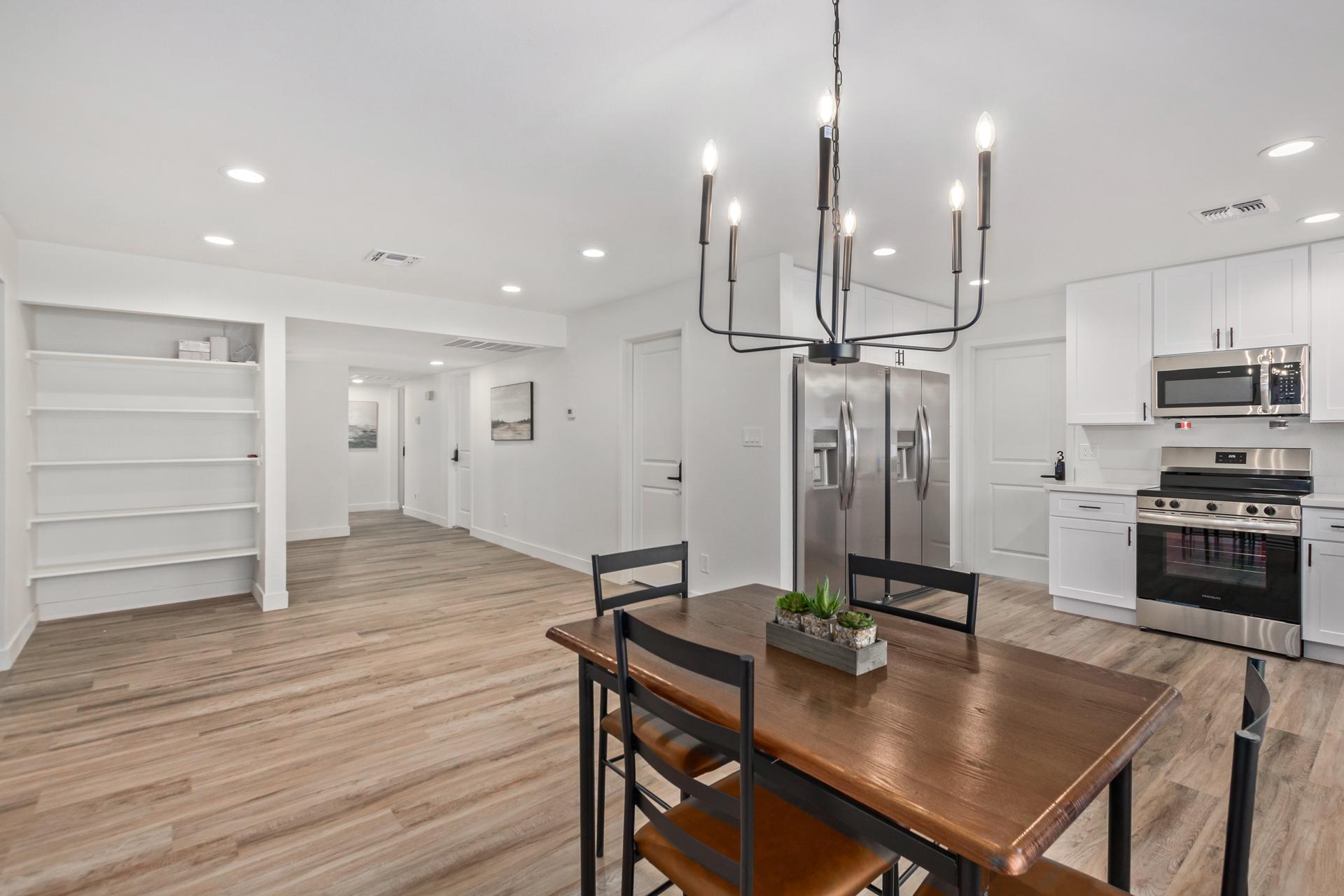**SUPERHOST** Everything is NEW in this home! Mini Fridge in rooms ...